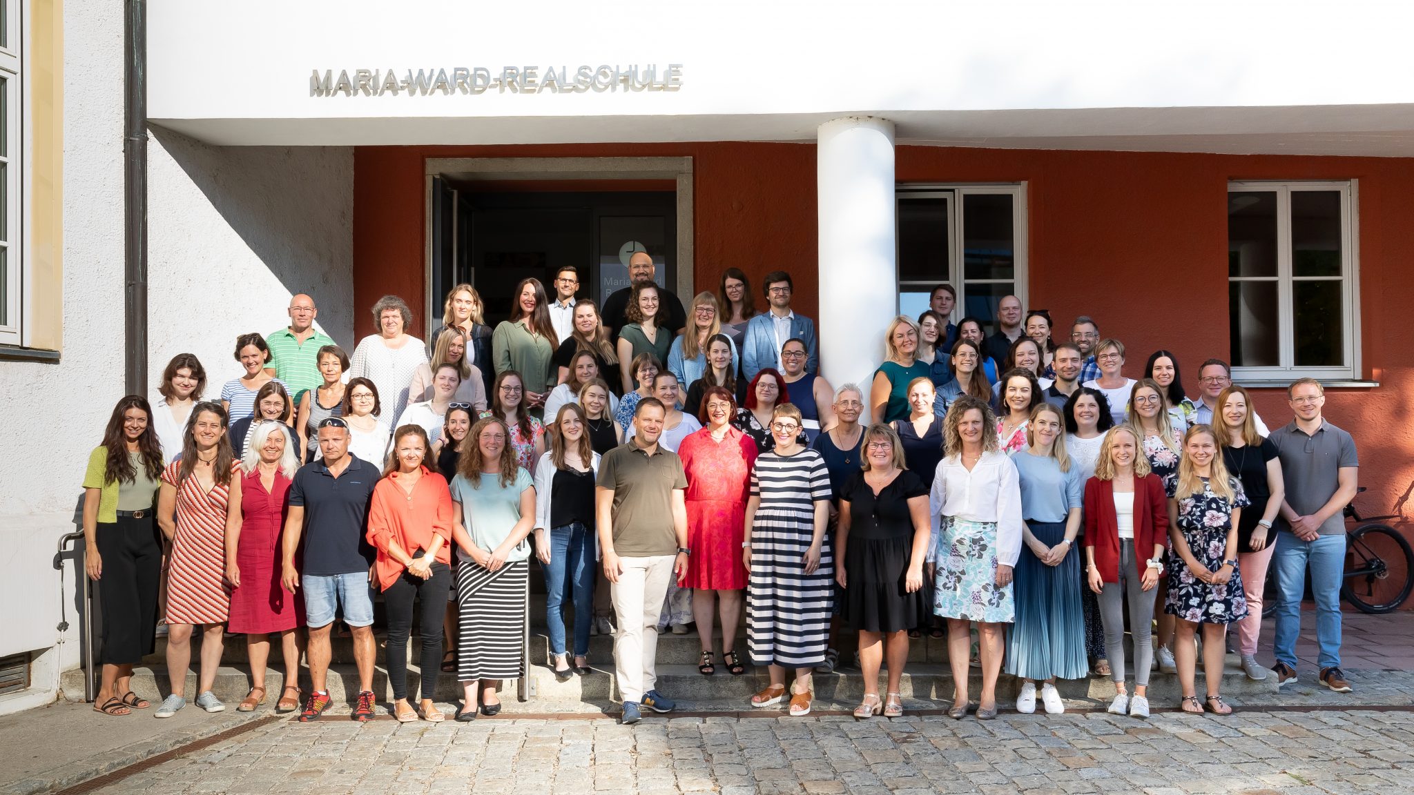 Lehrkräfte - Maria-Ward-Realschule Augsburg Maria-Ward-Realschule Augsburg